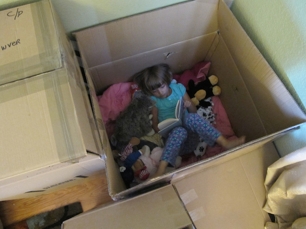 Teacher Horizons moving box