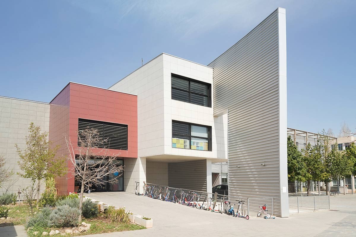 Teaching at international schools in Palma de Mallorca - City