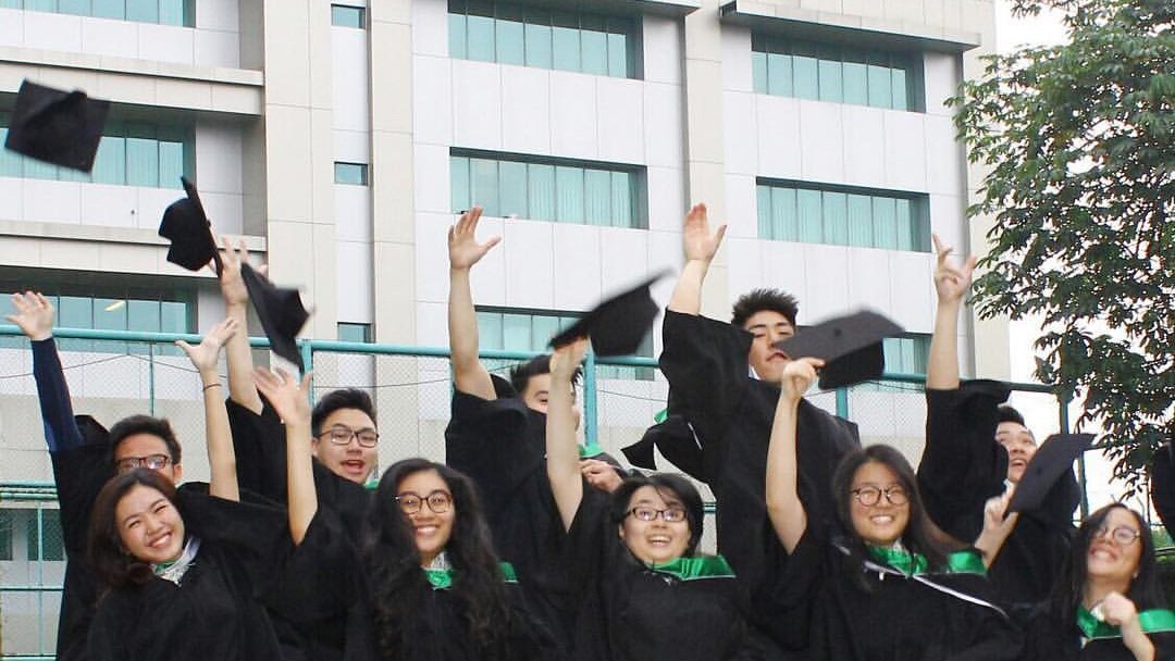 Tunas Muda International School Logo